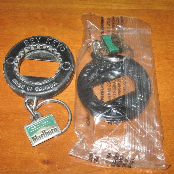 Marbolo Menthol | Dining | 2 Vintage Marbolo Menthol Bev Keyo Bottle ...